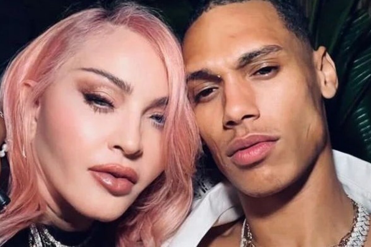 Madonna circula com ticktoker e protagoniza momentos quentes