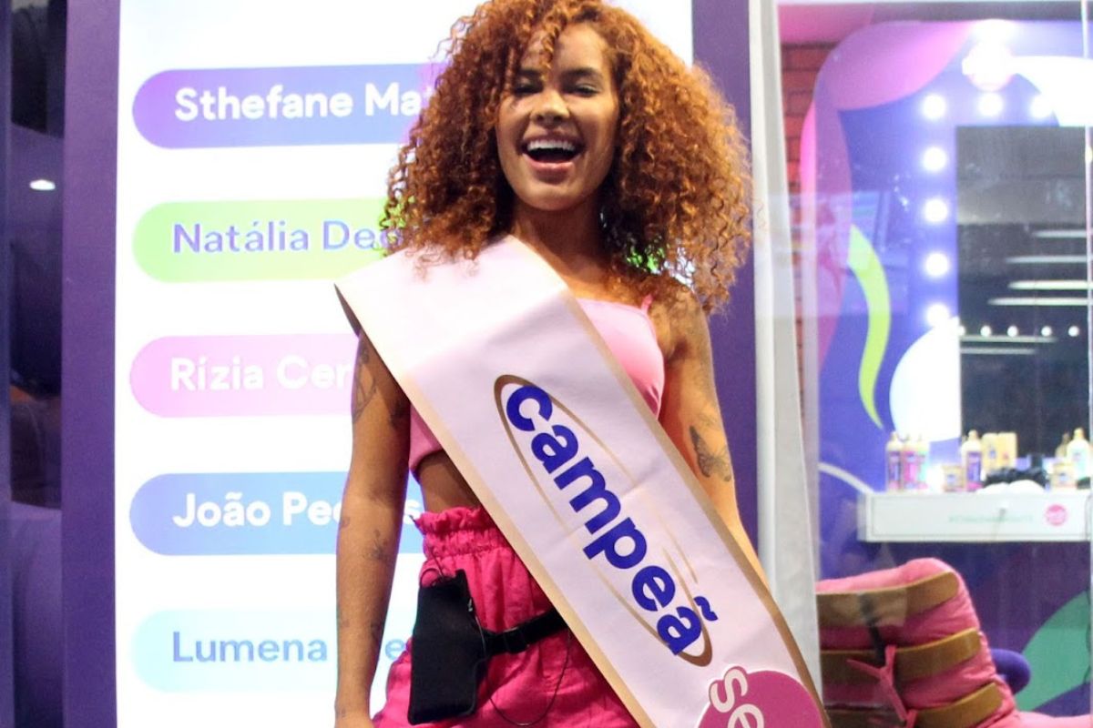 Sthe Matos vence primeiro reality para crespos e cacheados do Brasil