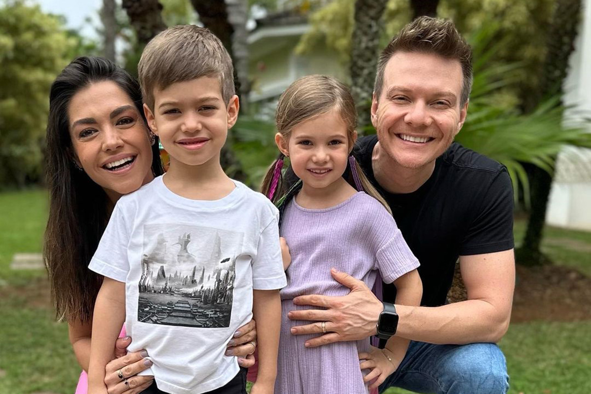 Thaís Fersoza mostra vídeo fofo de Melinda: 'Amor da minha vida'