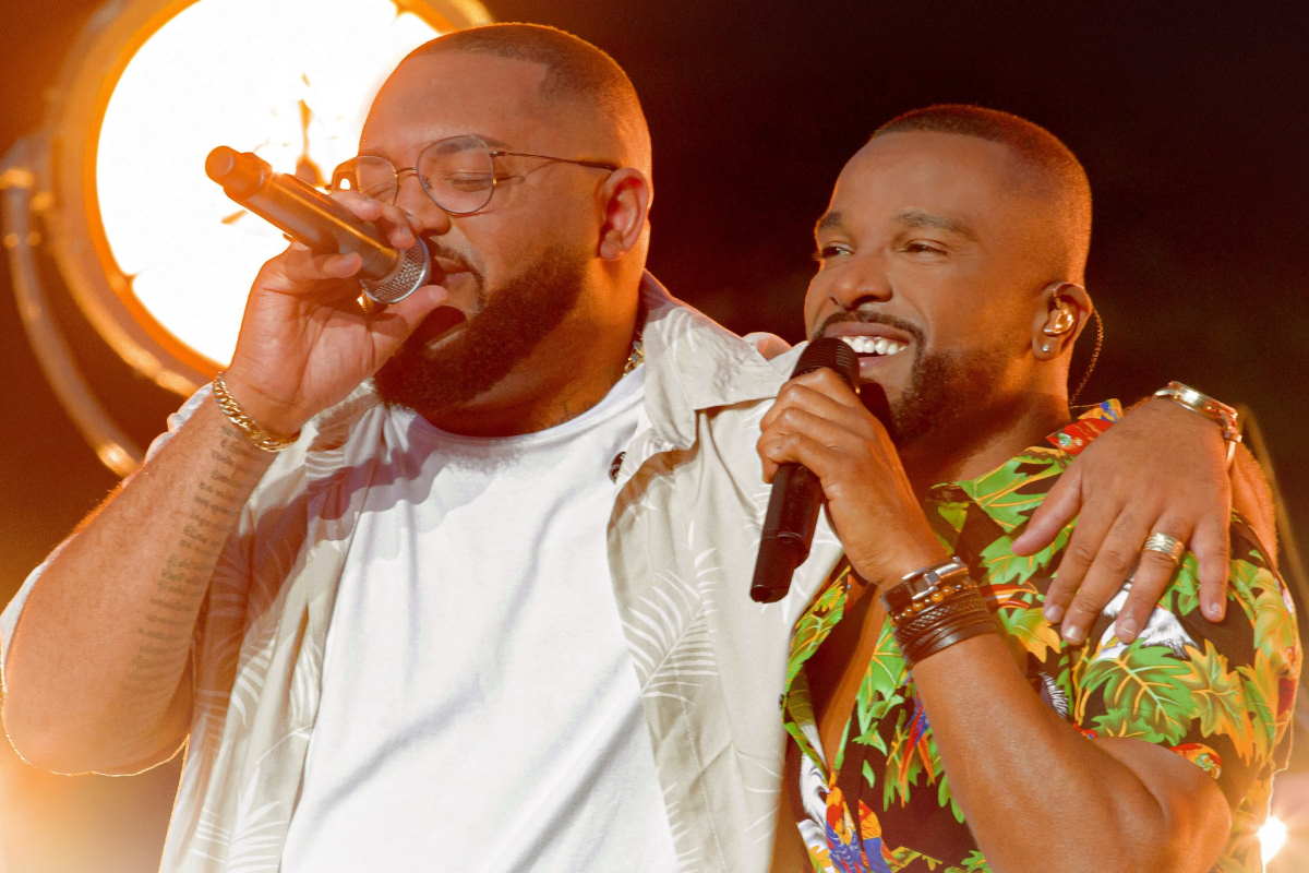 Alexandre Pires lança música com participação especial de Tiee - OFuxico