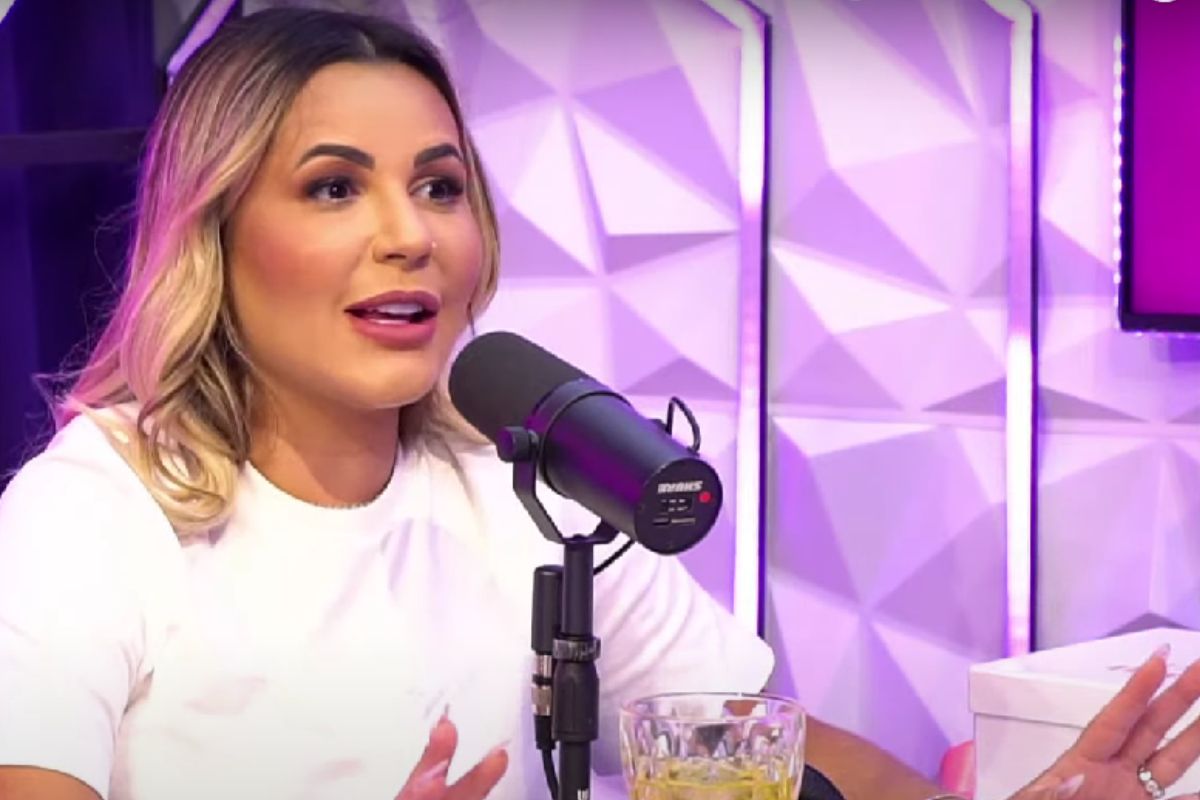 A Fazenda: Deolane afirma que foi avisada de vitória de Lula nas Eleições