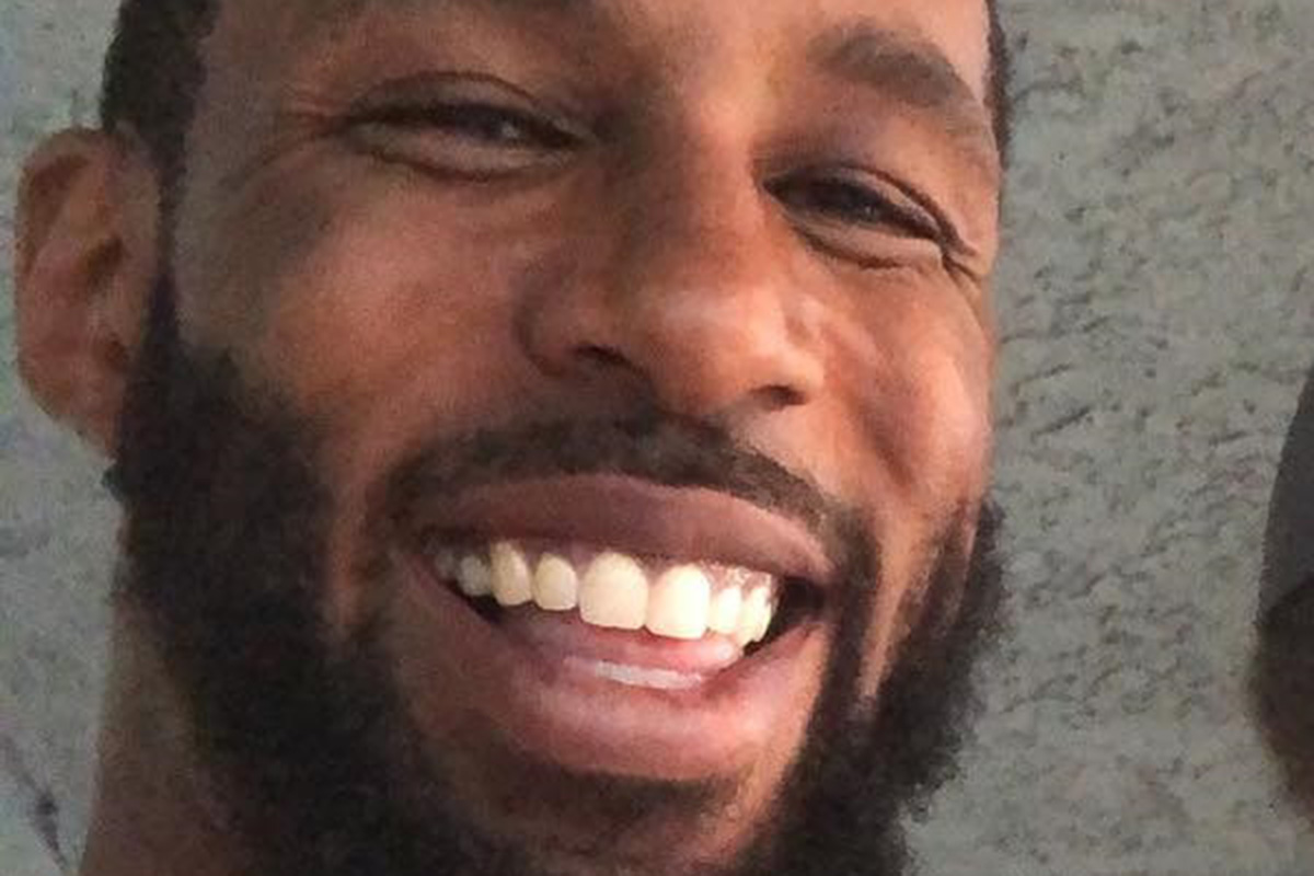 Causa da morte de Stephen Boss é divulgada