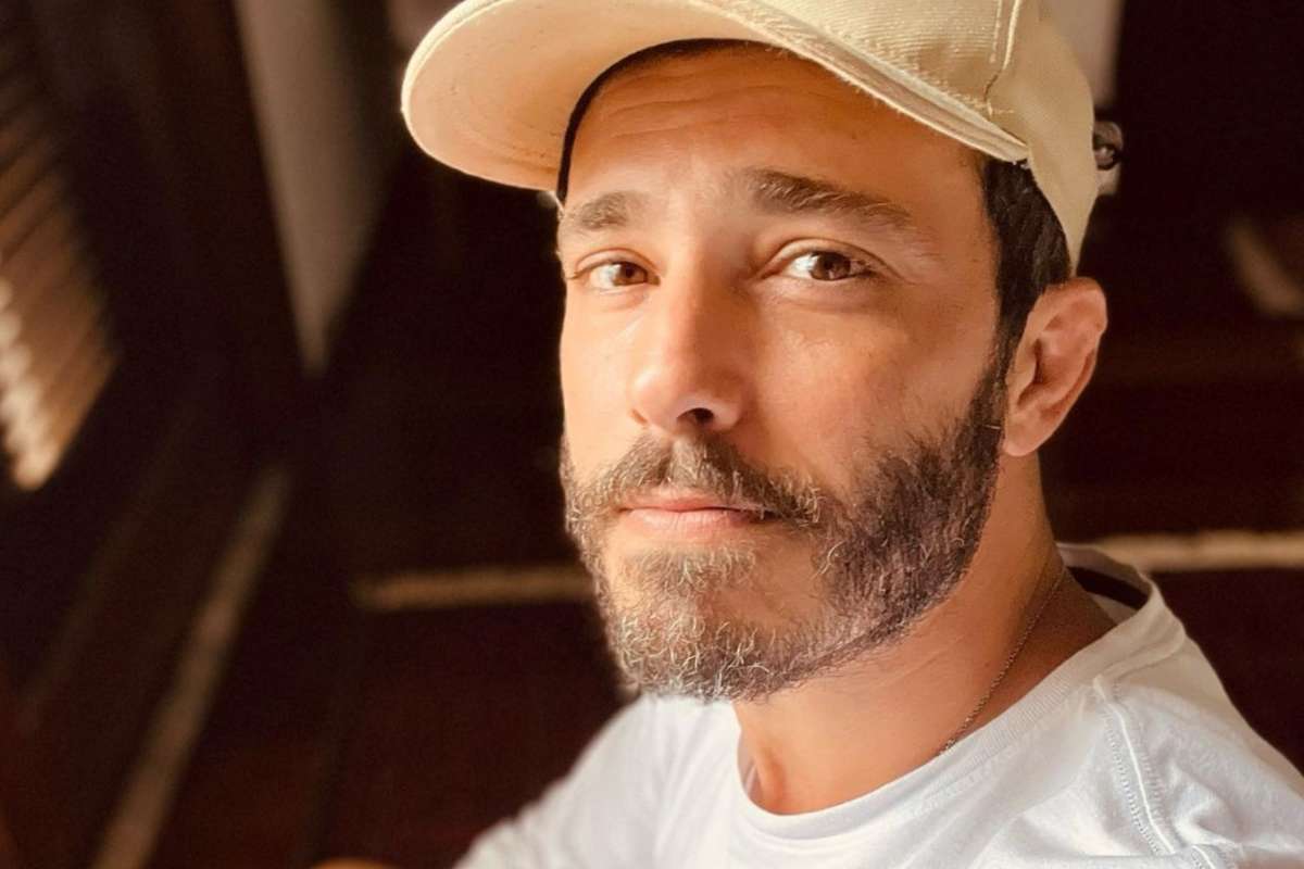 Kim Petras se torna a primeira mulher trans a atingir topo do Spotify Global