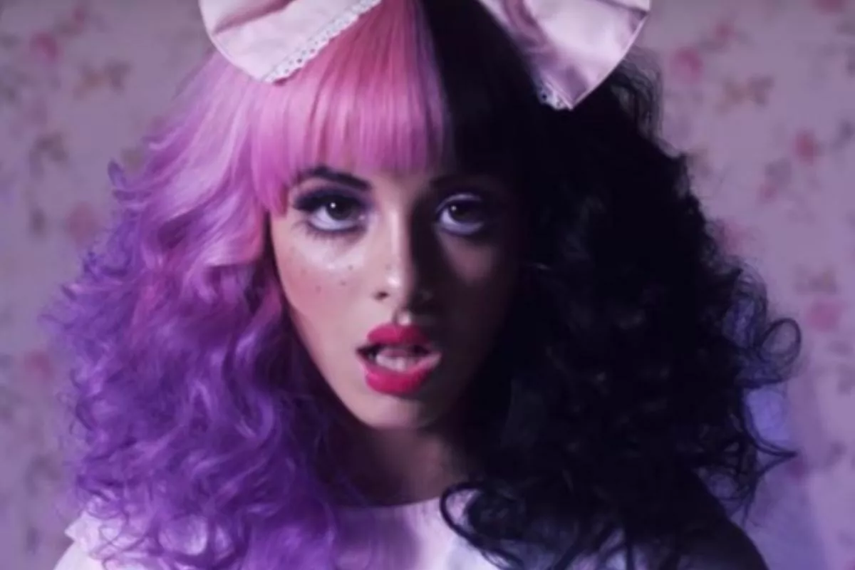 Melanie Martinez anuncia comeback e web se anima. Veja! - OFuxico