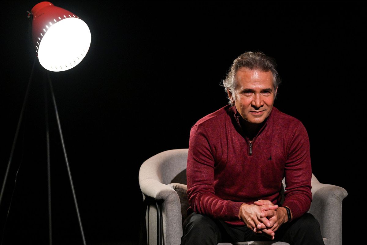 Nelson Freitas retorna com o projeto intimista 'Devaneios' - OFuxico