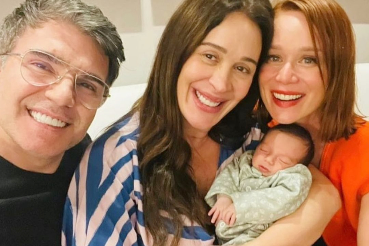 Claudia Raia brinca com expectativa x realidade da maternidade – Midia ...