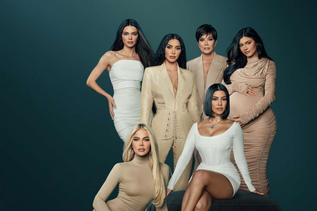 Kris Jenner quer mostrar vida amorosa das filhas em temporada de reality