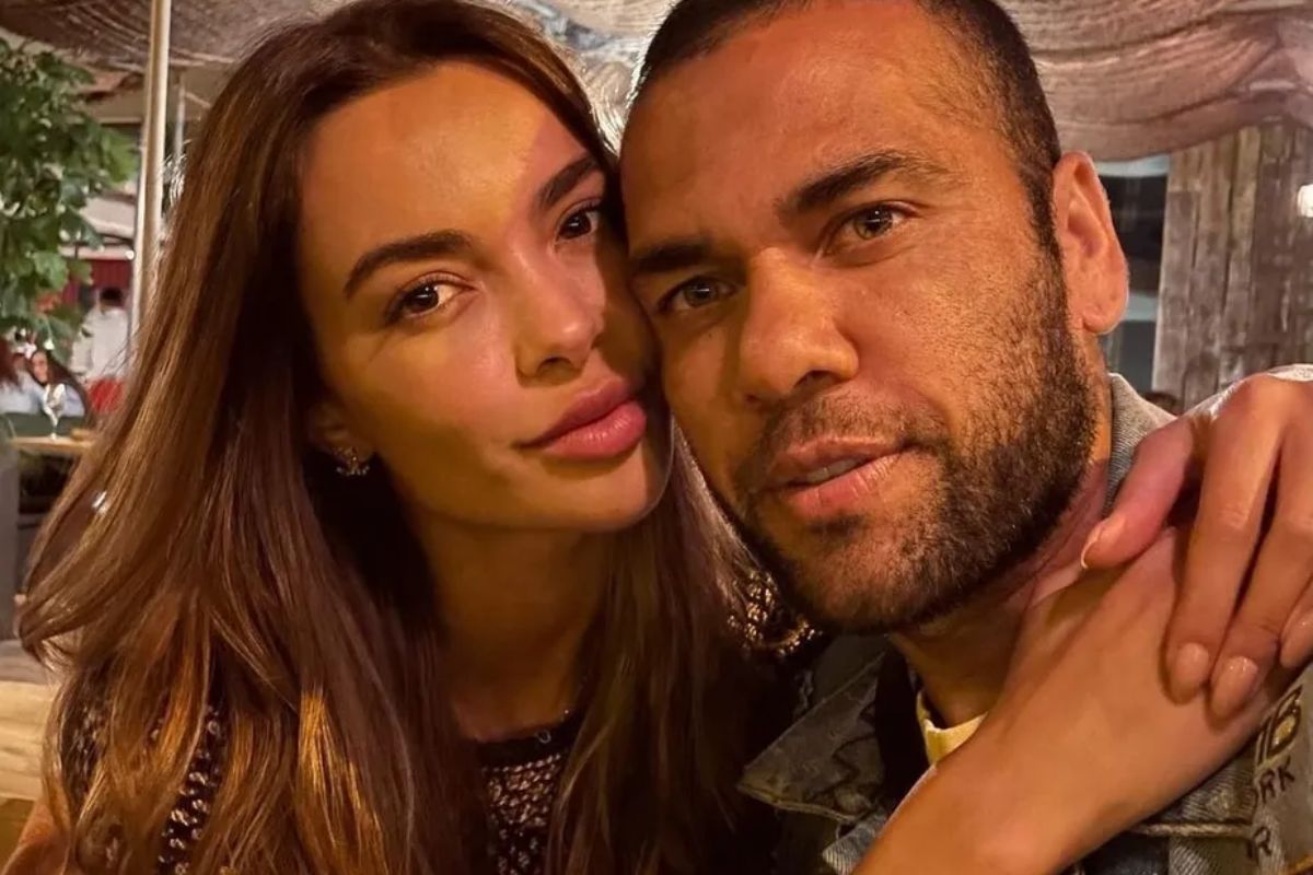 Ex-esposa de Daniel Alves mantém contato e faz revelação sobre divórcio