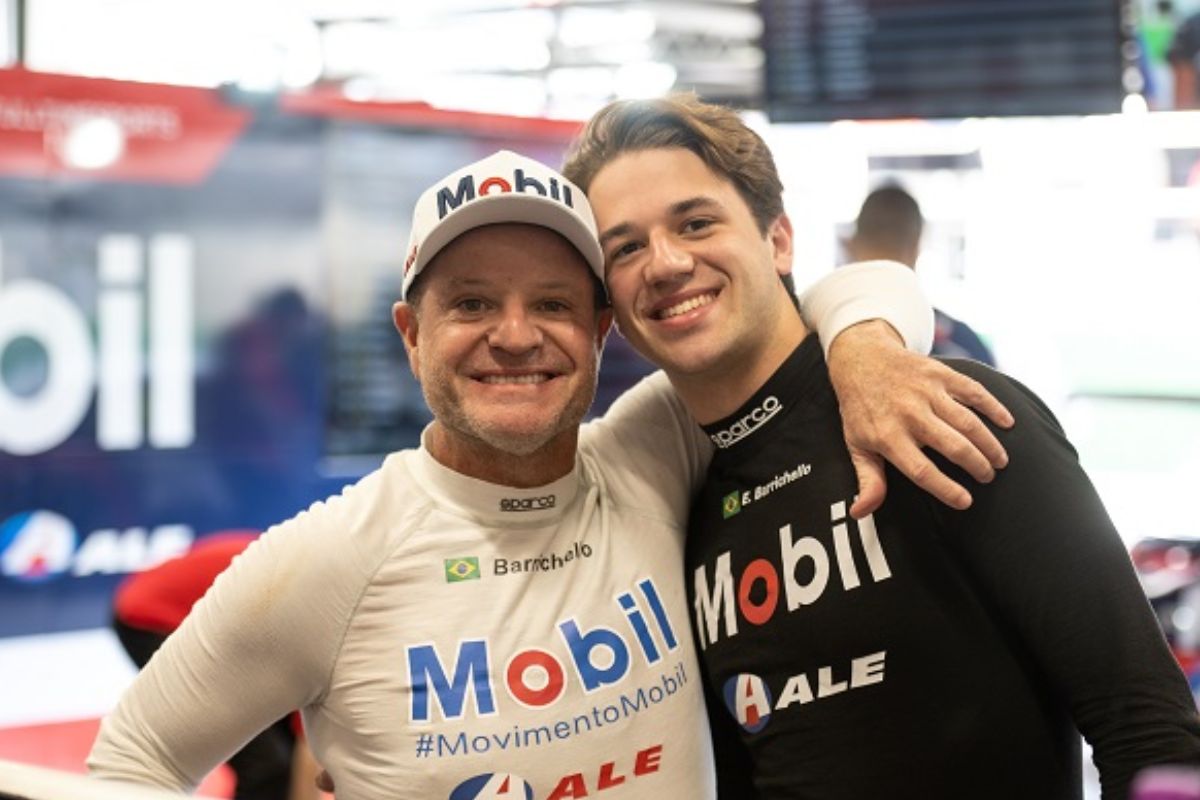 Filho de Rubinho Barrichelo arrebenta carro em treino da Stock Car. Vídeo.