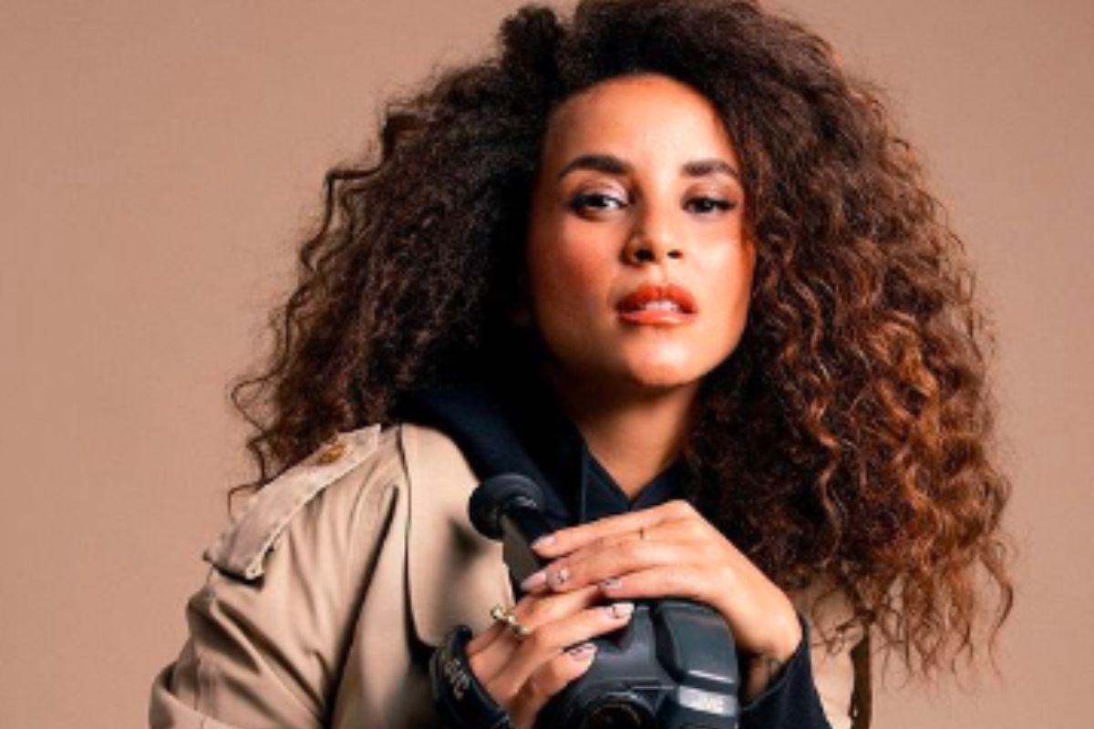 Domitila dá novo passo na carreira e surpreende