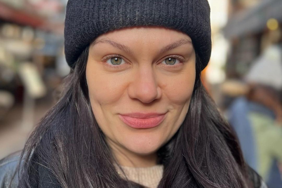 Jessie J revela que descobriu gravidez durante passagem pelo Brasil