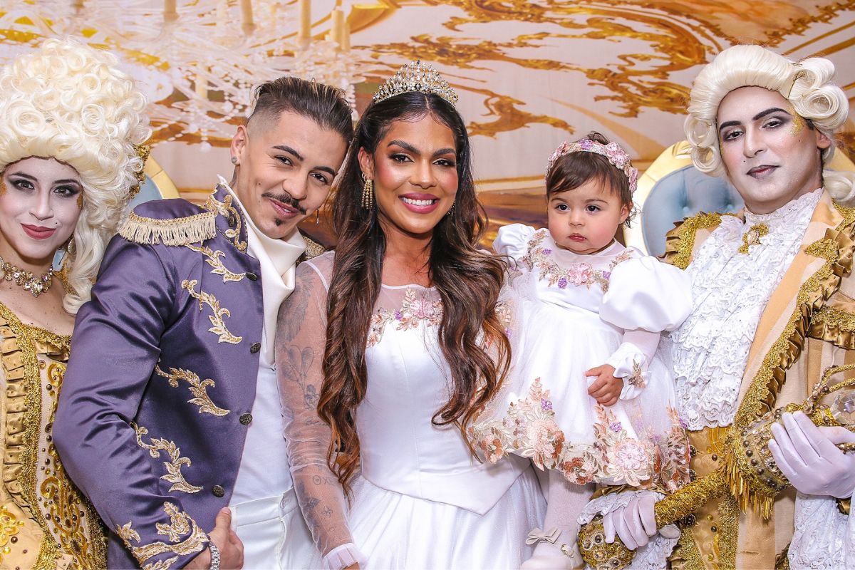 Biel e Tays Reis comemoram 1 ano da filha, Pietra, com festa de luxo