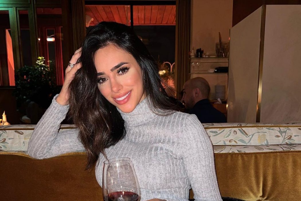 Bruna Biancardi relembra fotos de infância: 'Pensando como Mavie vai ser'