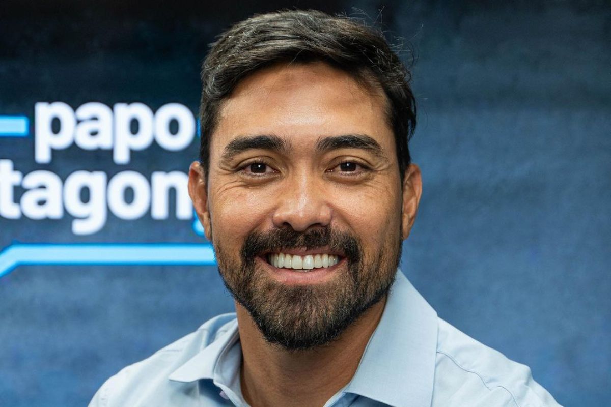 Kenzô Machida é contratado pelo SBT e vai comandar telejornal - OFuxico