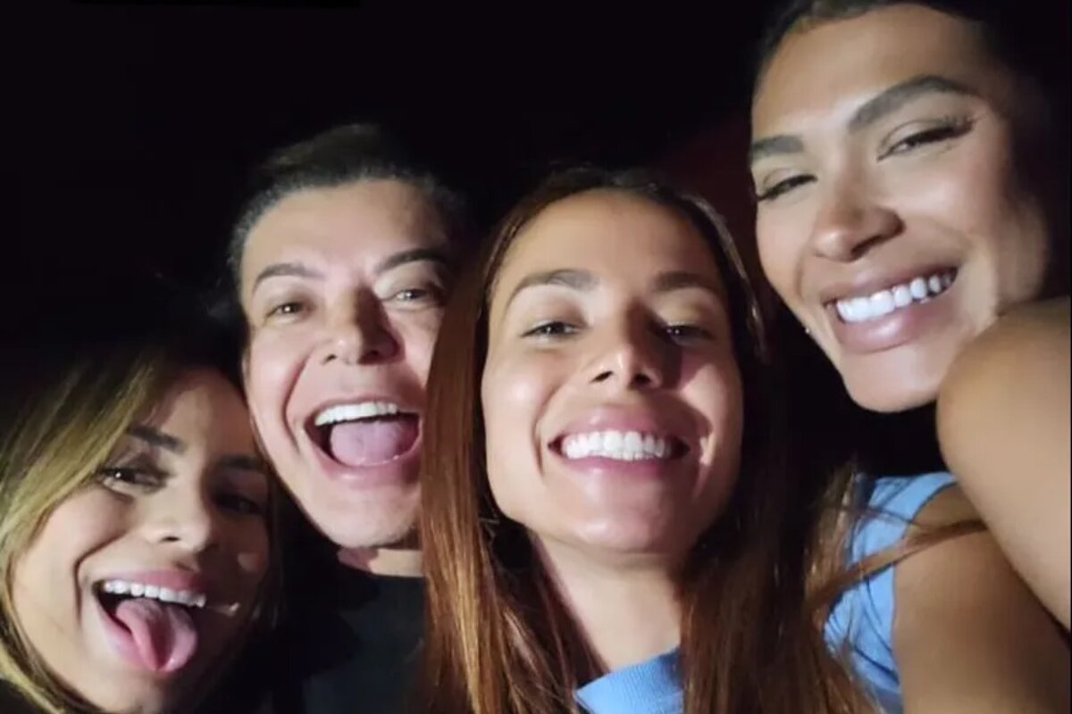 Anitta e outros famosos conferem estreia de Bruna Marquezine