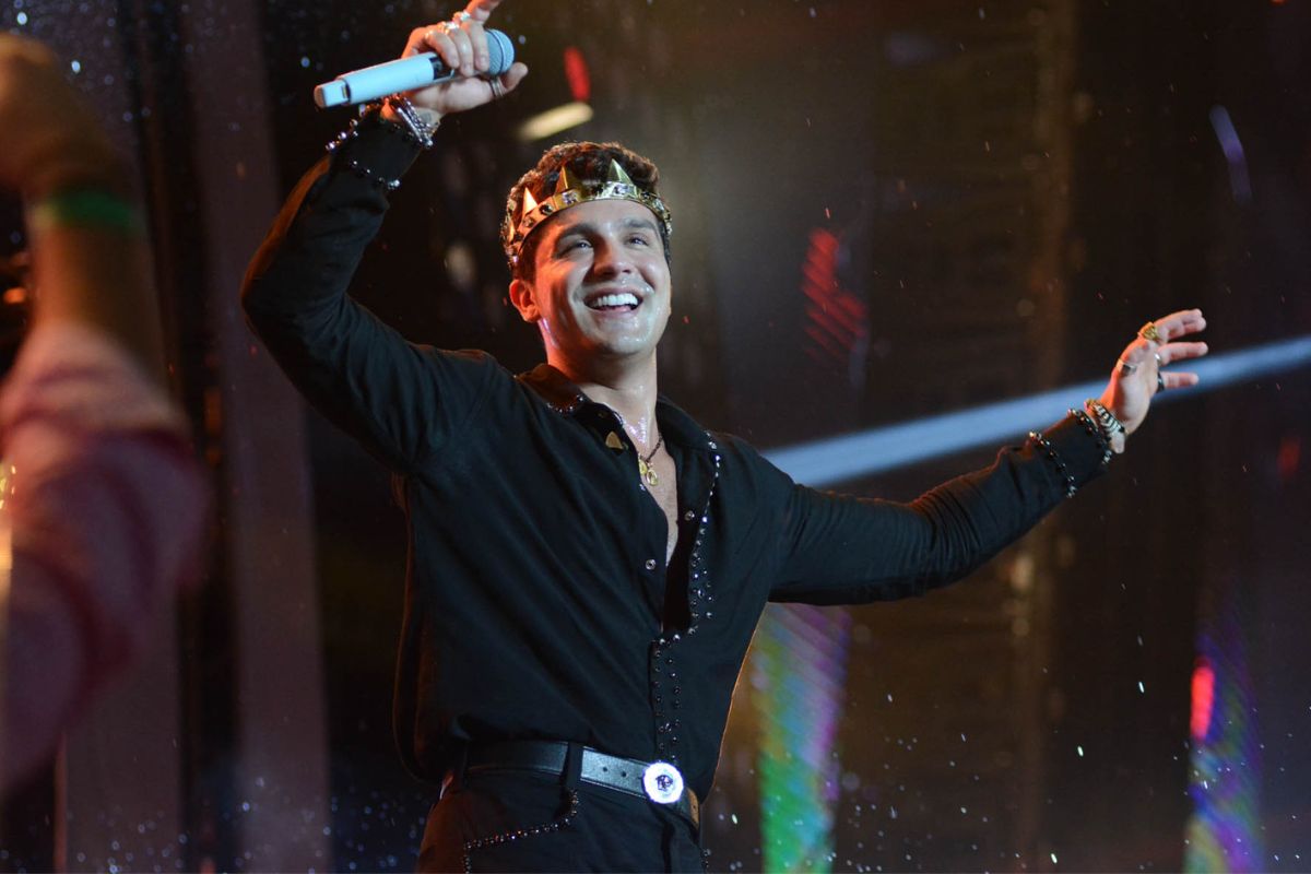 Luan Santana faz show em Barretos e exalta fãs: 'Missão na Terra está ...