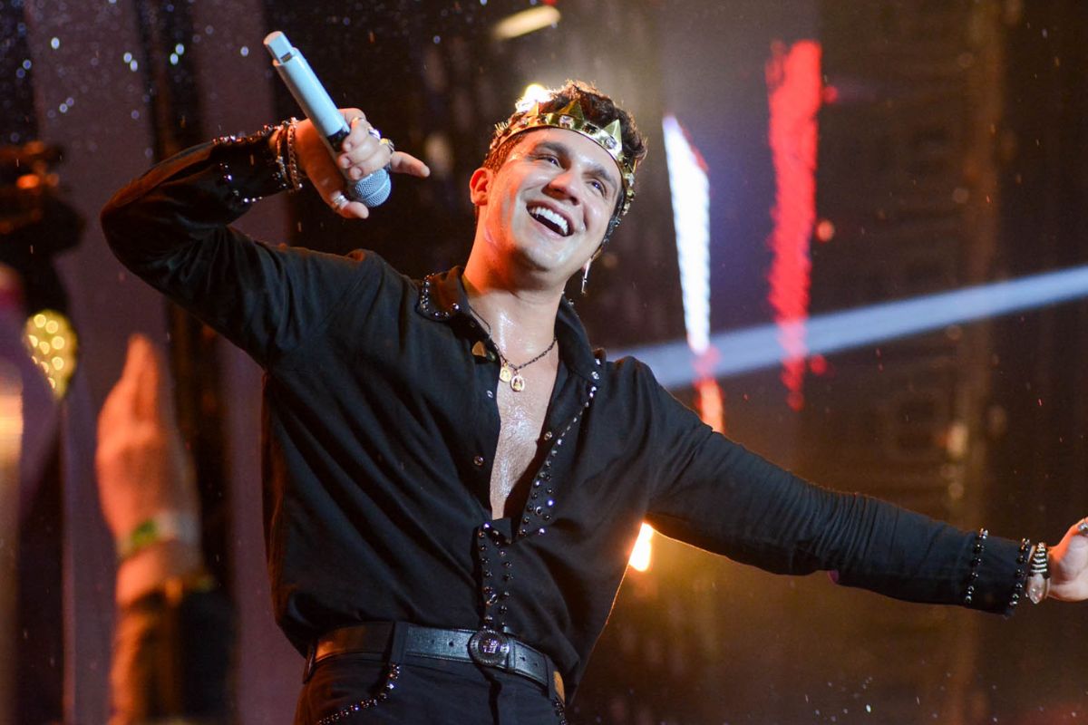 Luan Santana faz show em Barretos e exalta fãs: 'Missão na Terra está ...