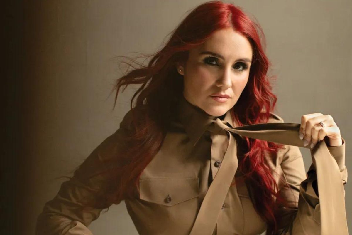 Dulce María é destaque na Vogue México: ’Não precisa ser perfeita’