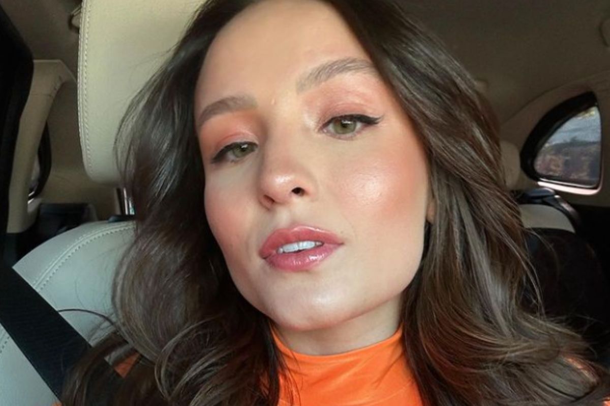 Larissa Manoela pede justiça por Victor Meyniel - OFuxico