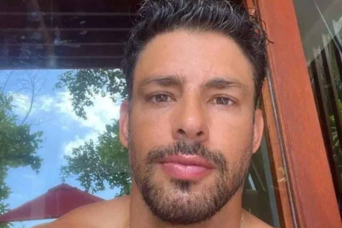 Cauã Reymond detona pais ausentes e ganha carinho no 'tanquinho'