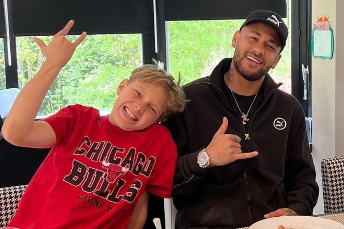 Neymar mostra Davi Lucca conhecendo Mavie pela primeira vez - OFuxico