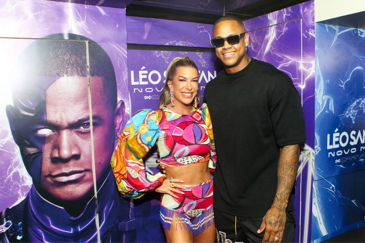 Carnaval Salvador: Léo Santana ganha beijo da sorte de Lore Improta - OFuxico